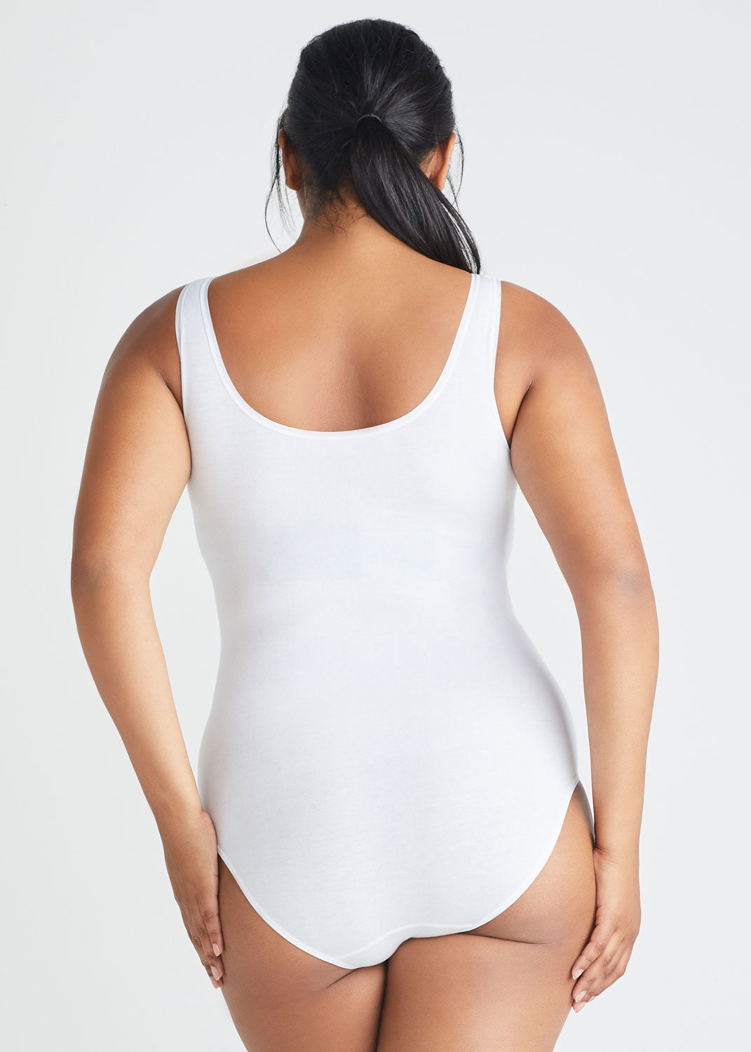 Ruby White Cotton Seamless Full Back Shaping Bodysuit | yummie